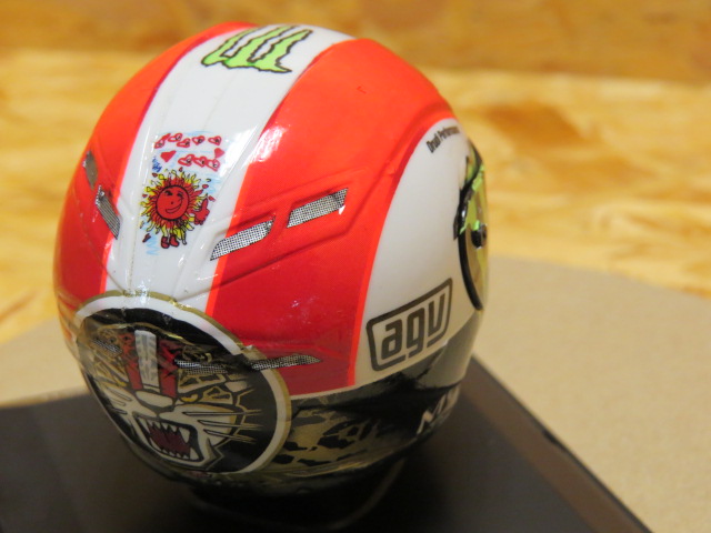 Marco Simoncelli AGV helm 2011 1:5