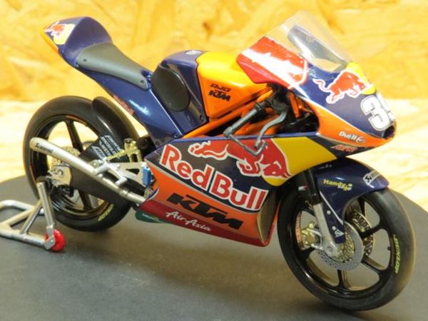 KTM RC250R RC 250 Luis Salom 1:12