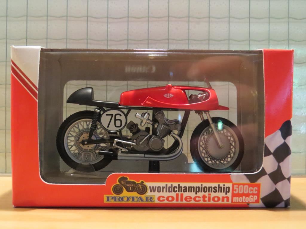 Jeff Duke Gilera 4 cyl. 500cc. 1954 1:22