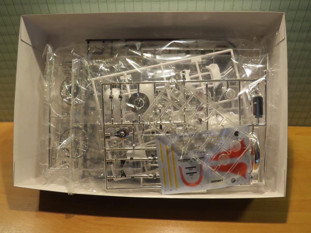 Bouwdoos Kawasaki Z900 Z1 super 4 1:12