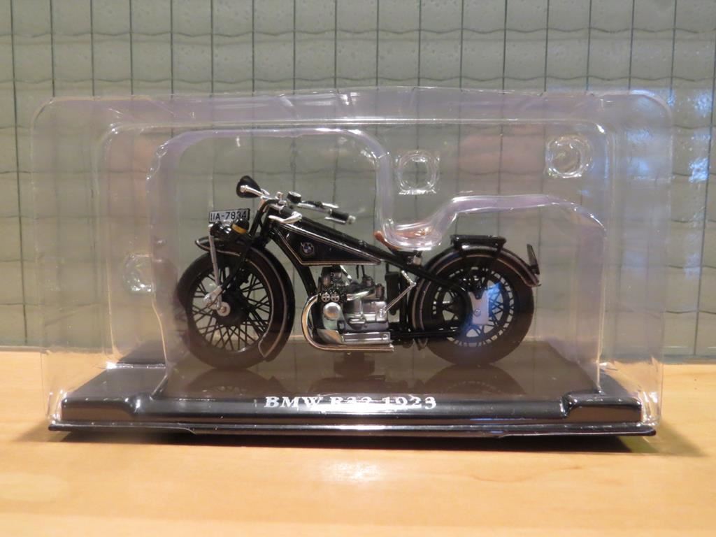 BMW R32 1:24