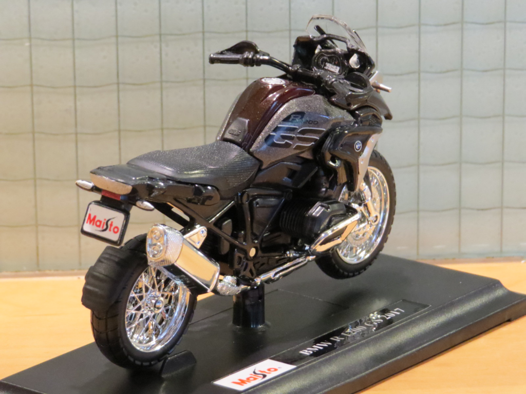 BMW R1200GS 1:18