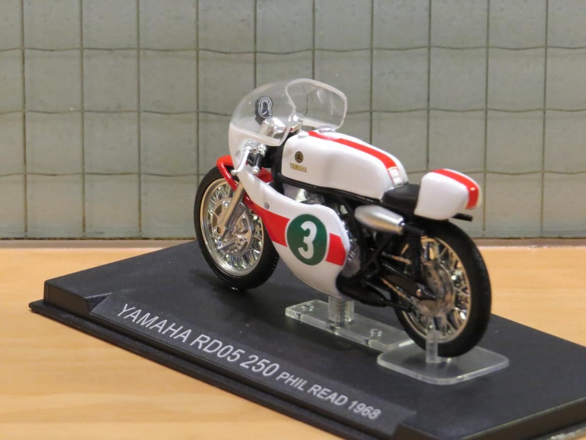 Phil Read Yamaha RD05 1968 1:24