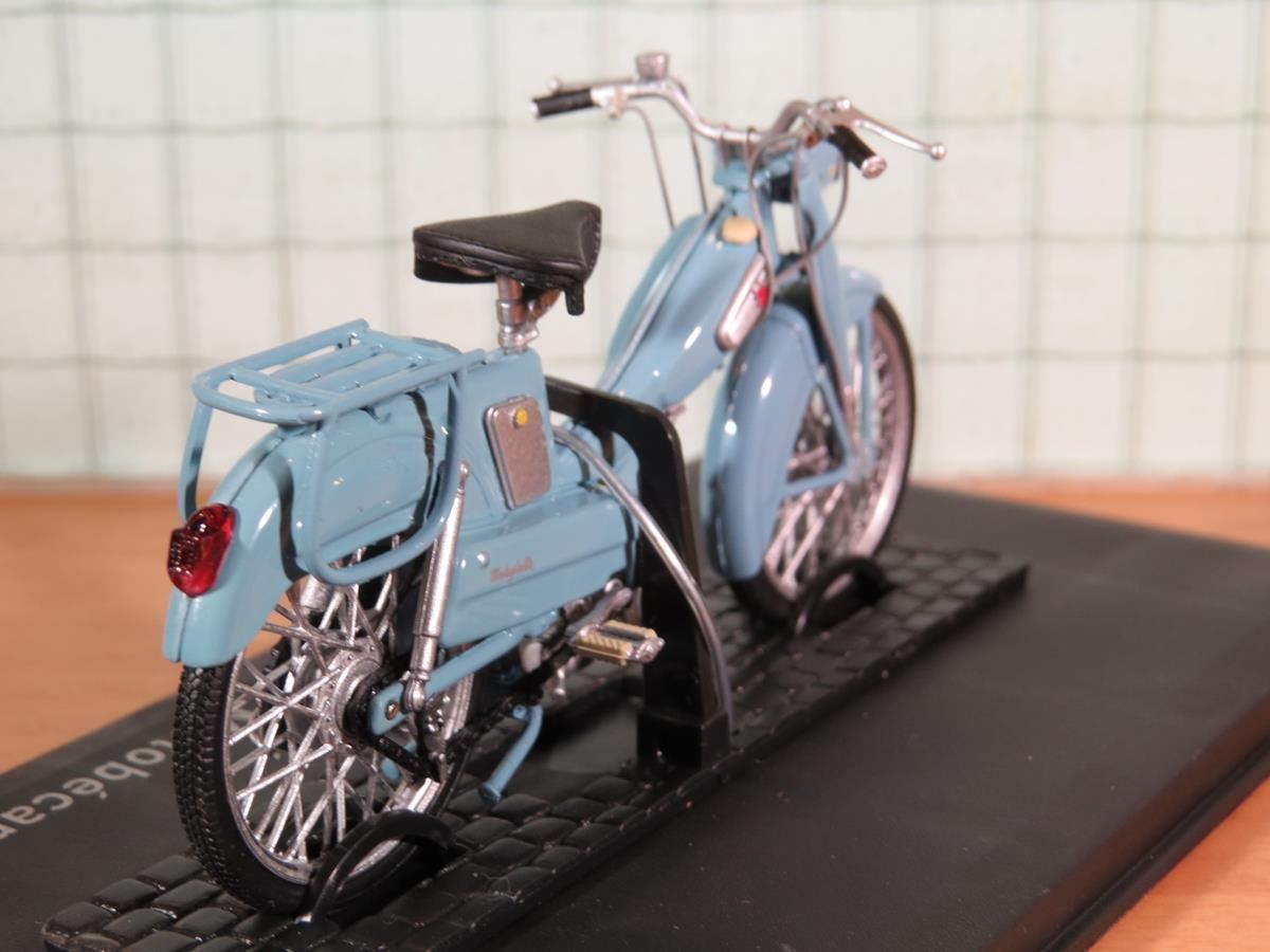 Motobecane AV65 1:18