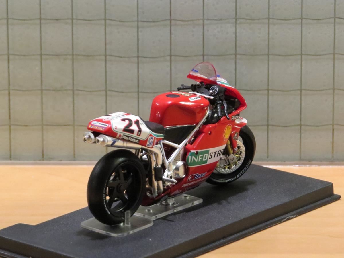Troy Bayliss Ducati 996R 2001 1:24