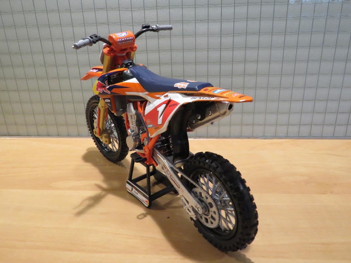 Ryan Dungey KTM 450 SX-F 2017 red bull team 1:10