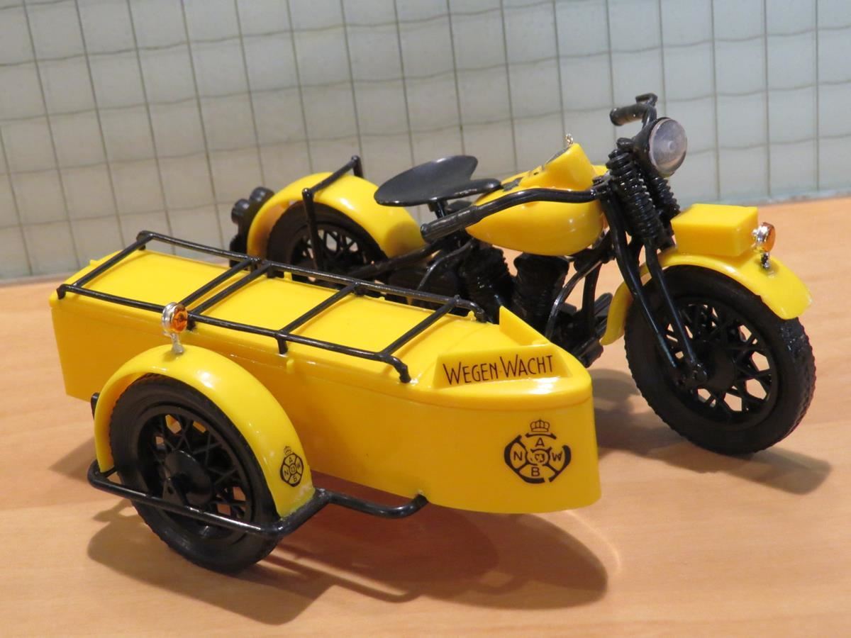 Harley Davidson ANWB zijspan 1:17