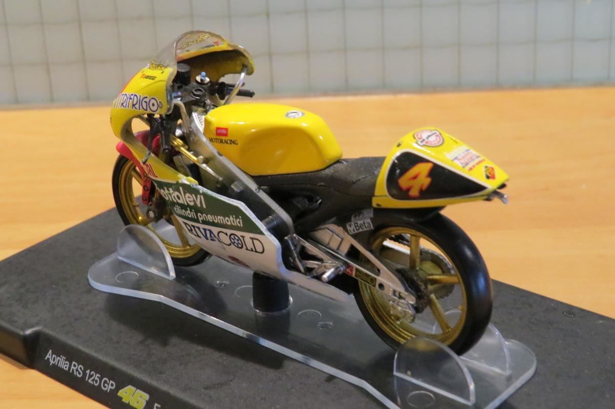Valentino Rossi Aprilia RSW125 1995 1:18