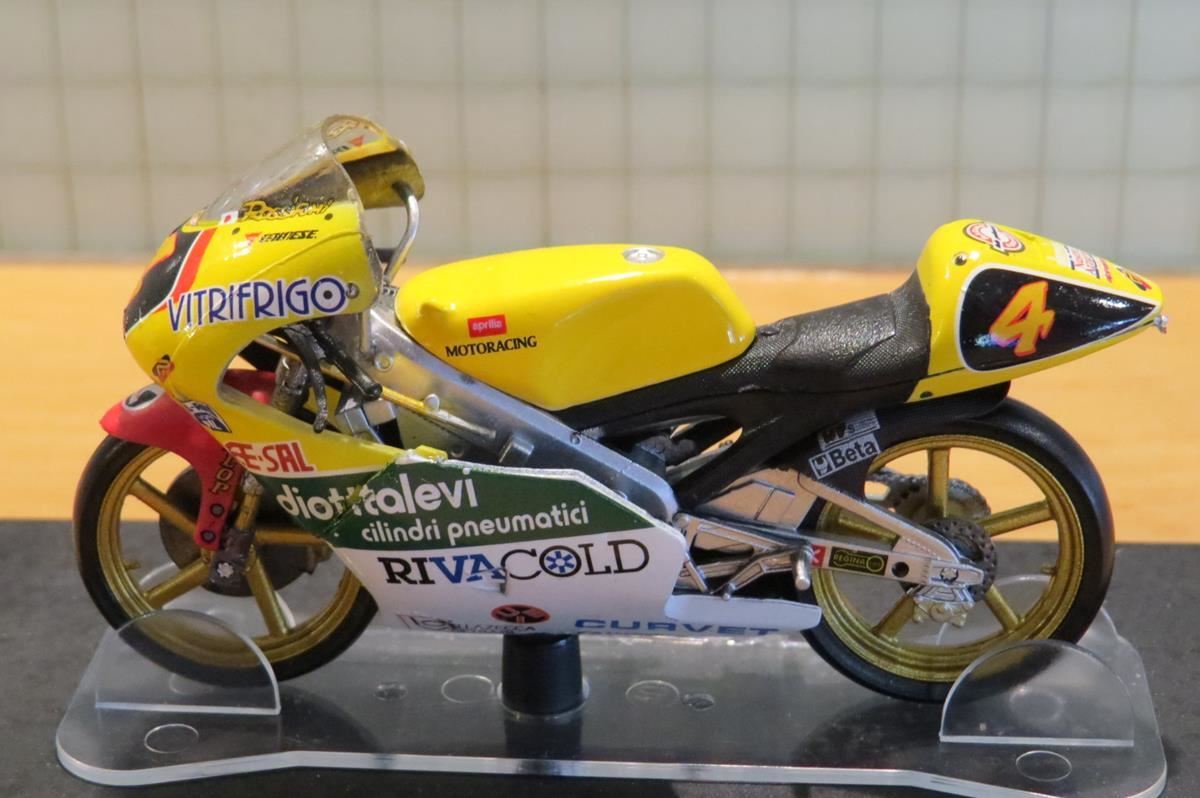 Valentino Rossi Aprilia RSW125 1995 1:18