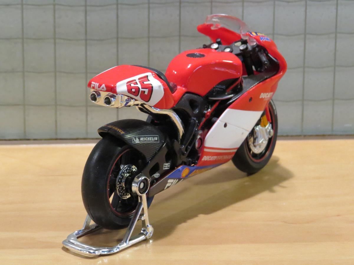 Lorsi Capirossi Ducati desmosedici 2003 1:18
