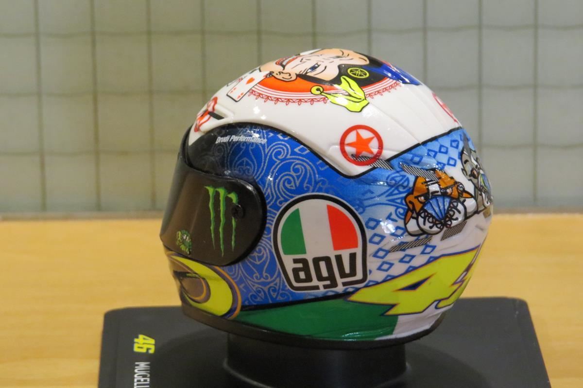 Valentino Rossi helm Mugello 2010 1:5