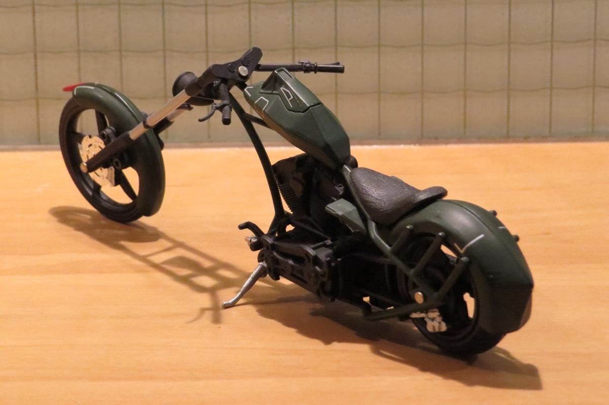 Orange County Choppers Comanche bike 1:18