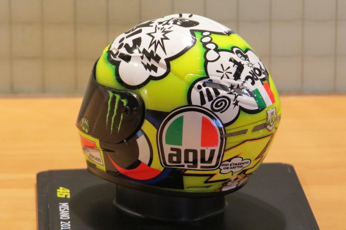 Valentino Rossi helm Misano 2011 1:5