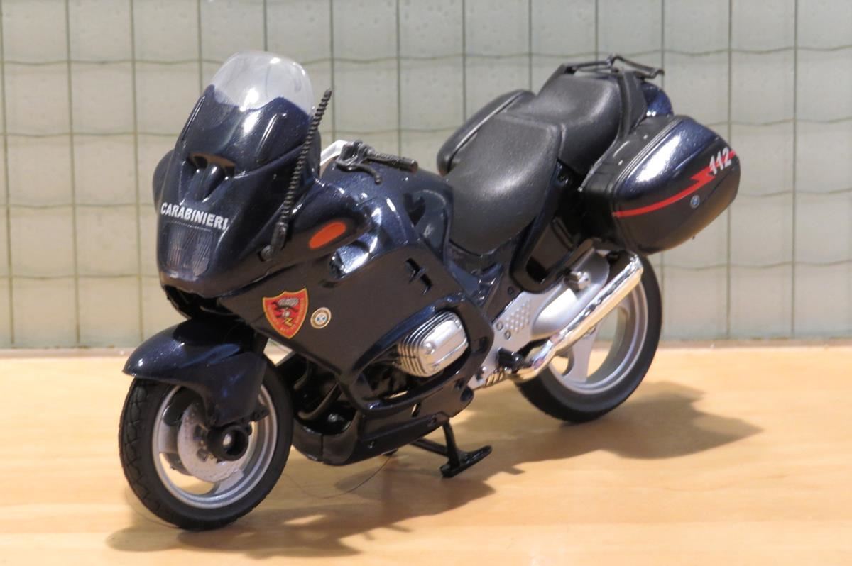 BMW R1100RT-P Carabinieri 1:18