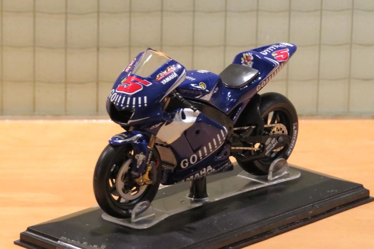 Colin Edwards Yamaha YZR-M1 2005 1:22