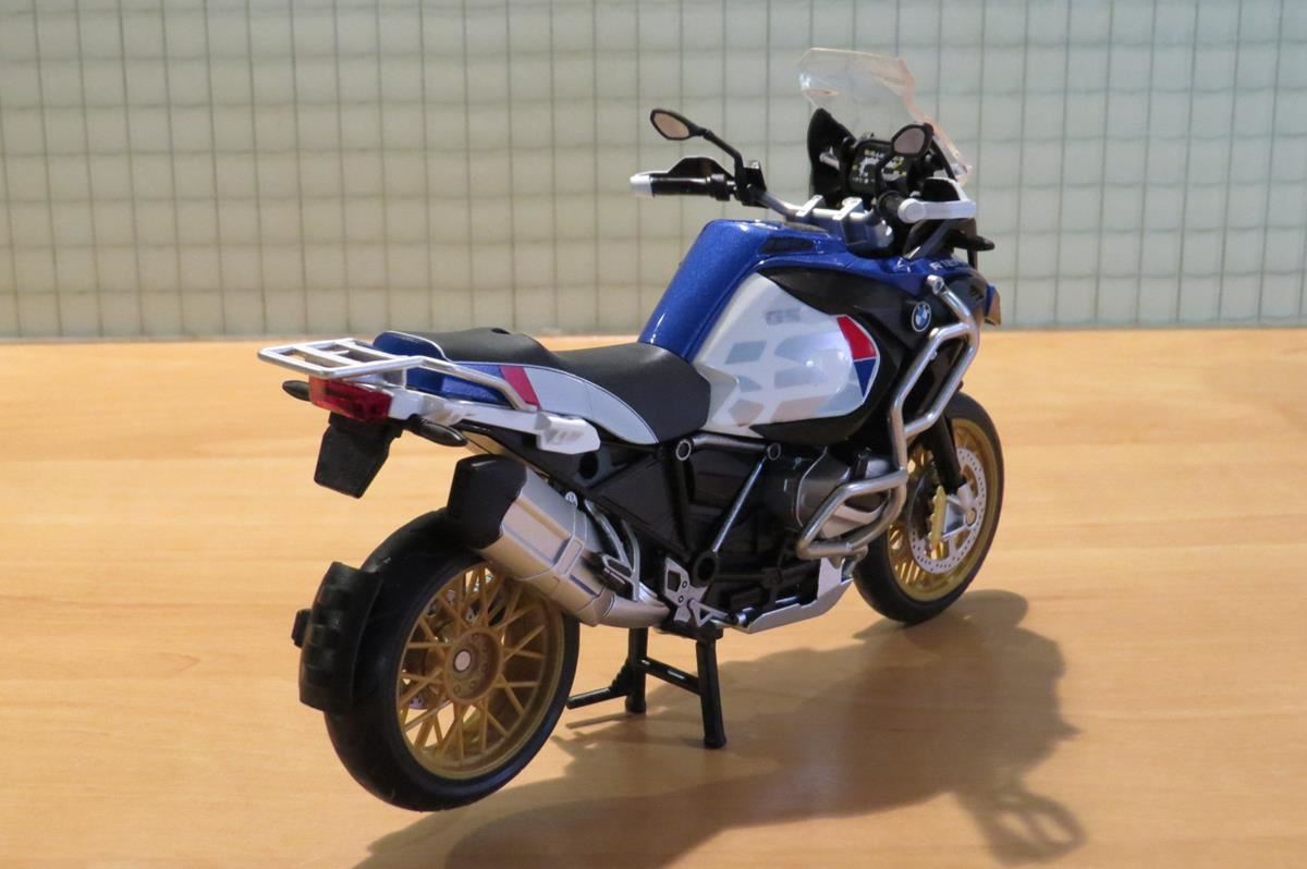 BMW R1250GS 1:12