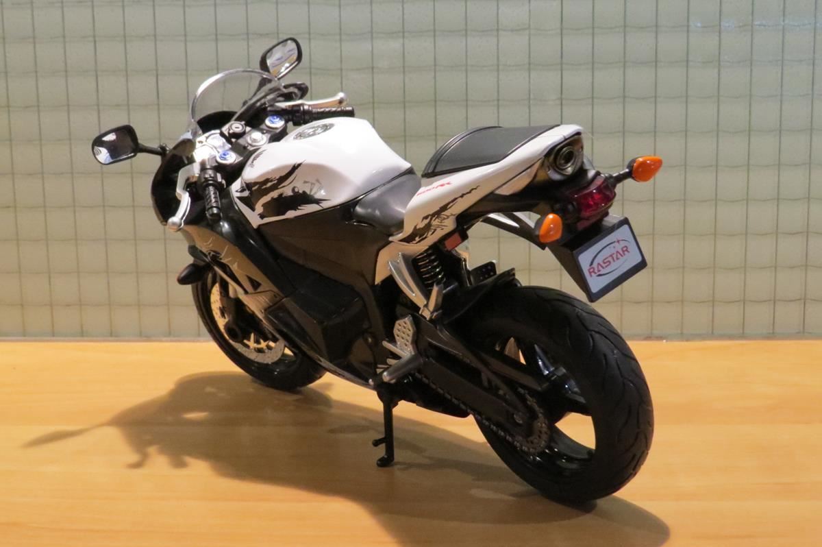 Honda CBR600RR 1:9