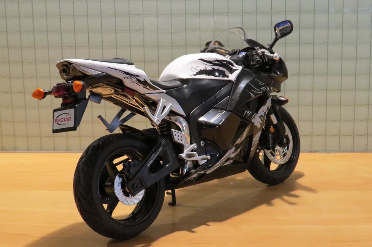 Honda CBR600RR 1:9