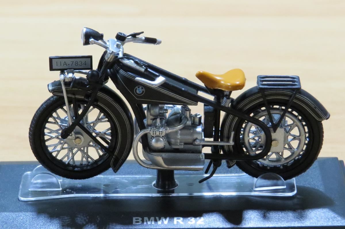 BMW R32 1:24