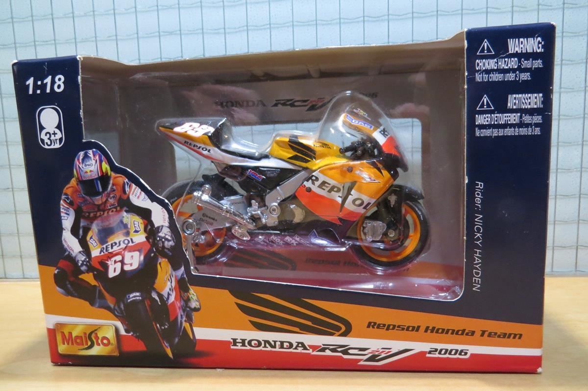 Hayden Honda RC211V 2006 1:18