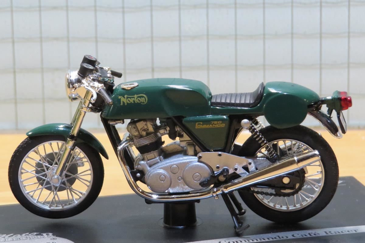 Norton Commando cafe racer 1:18