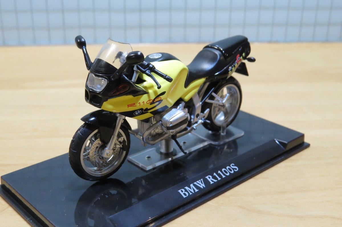 BMW R1100S 1:124