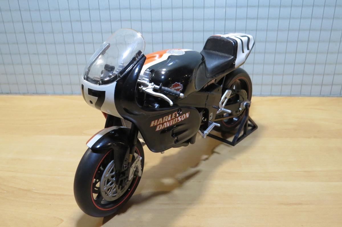 Harley Davidson VR1000 superbike 1:9
